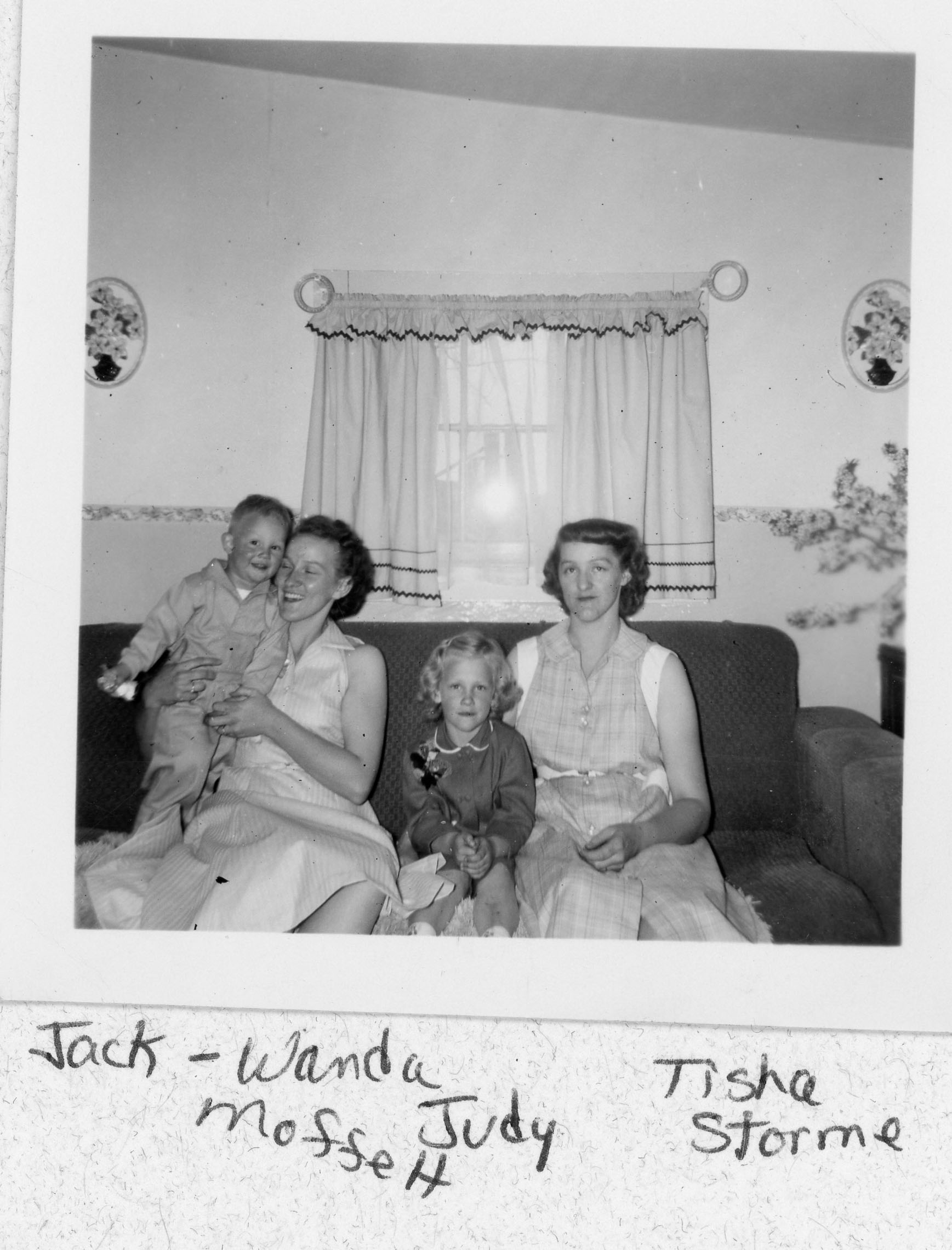 Wanda Ruth Blomquist Moffett